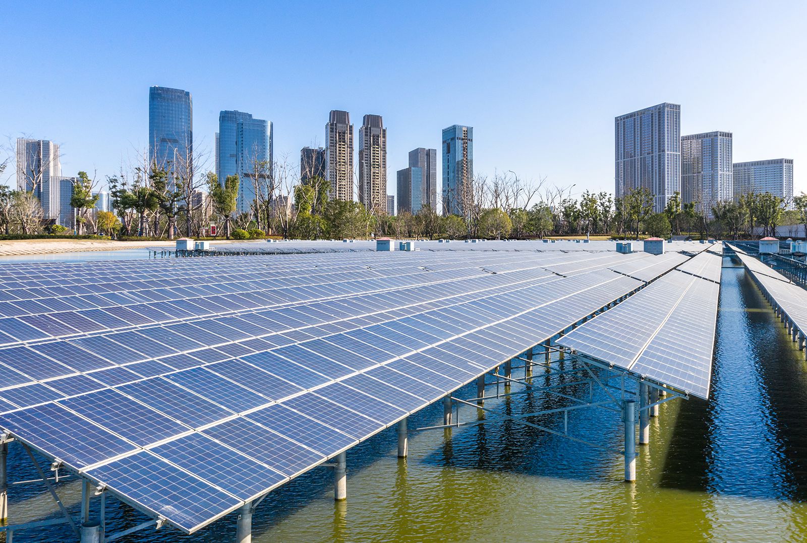 Top World Manufacturers of Solar Panels – Jad Supplies and Services
